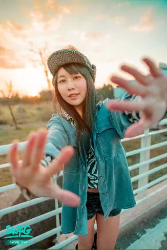 寶貝情人節快樂💕💕 Swag