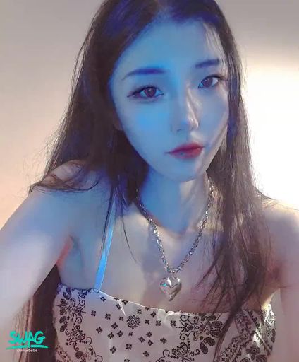 Moe本月業績還差2千顆紫黑鑽🙏💜有沒有哥哥要送紫黑鑽幫幫忙🆘️ Swag