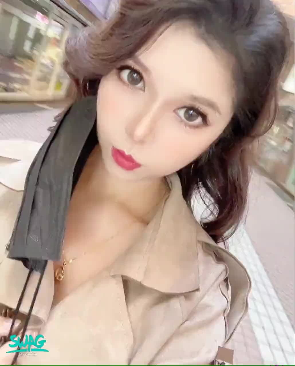😍我脫下口罩的樣子美嗎？🔔訂閱我領露臉私藏片🎁先看我多騷 你再考慮要不要跟我純💦約會？ Swag