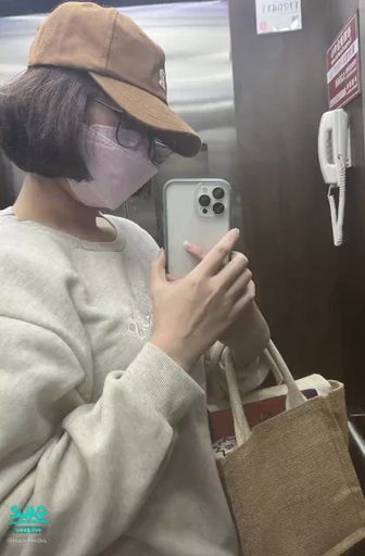 今天考試結束之後請朋友陪娜亞回去收東西🥺🥺 Swag