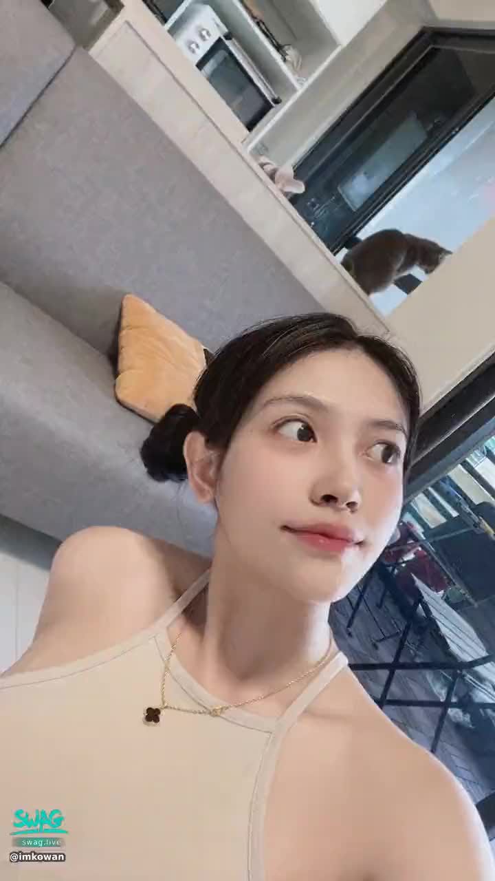 1個優雅旗袍可拿ktv實戰長片10部私藏😘 Swag