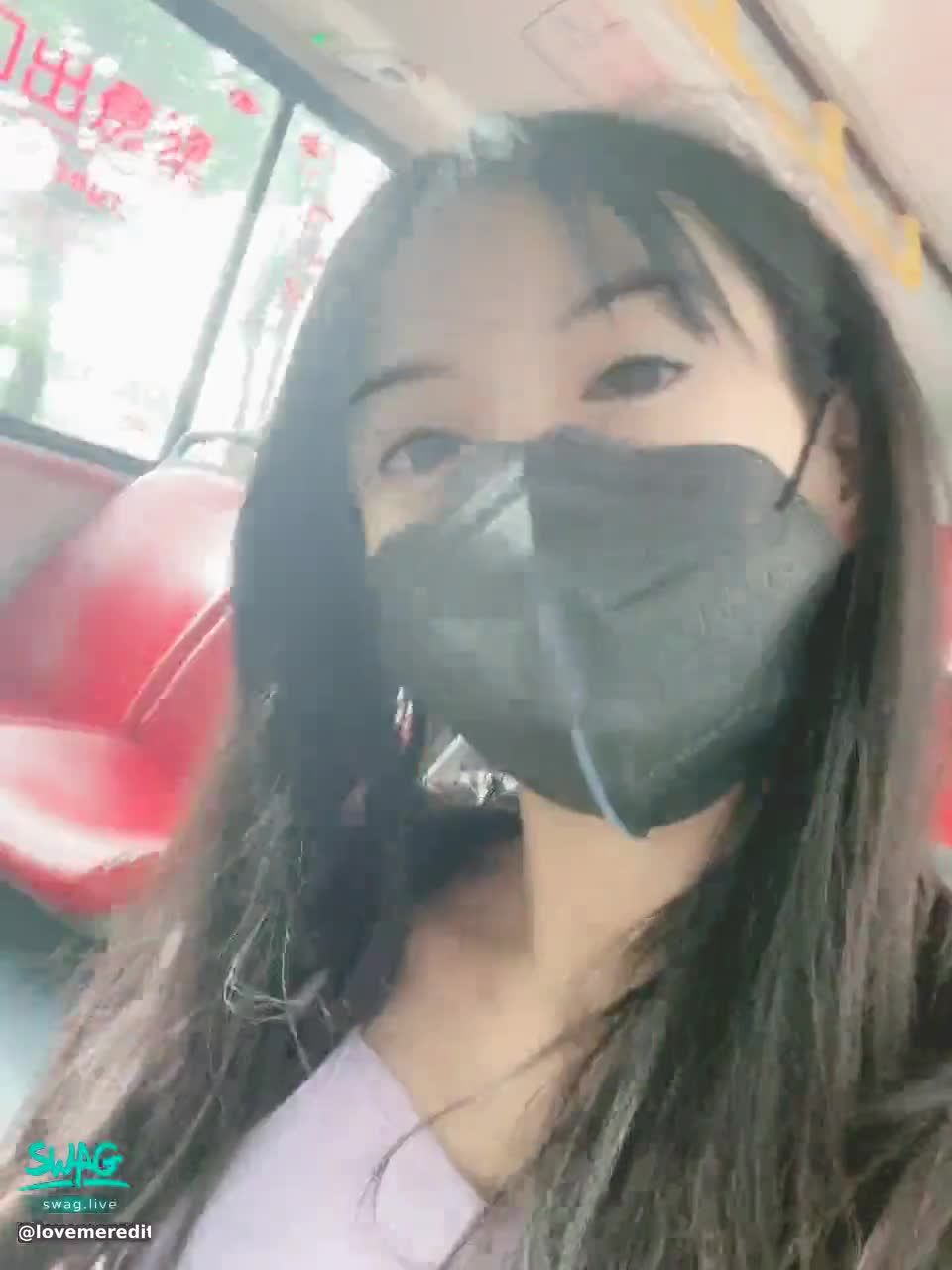 搭公車覓食去，你呢？晚餐吃了嗎？ Swag