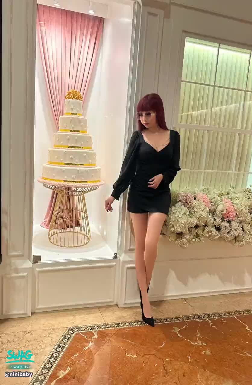 今晚提早回台北摟💕babe北鼻你有想我嘛😝連假去了哪兒玩🤣跟我分享一下🙈 Swag