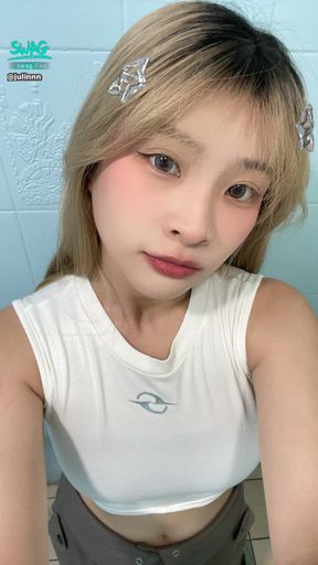 最怕自我介紹 所以以後就叫我swag小可愛好了☺️☺️☺️ Swag