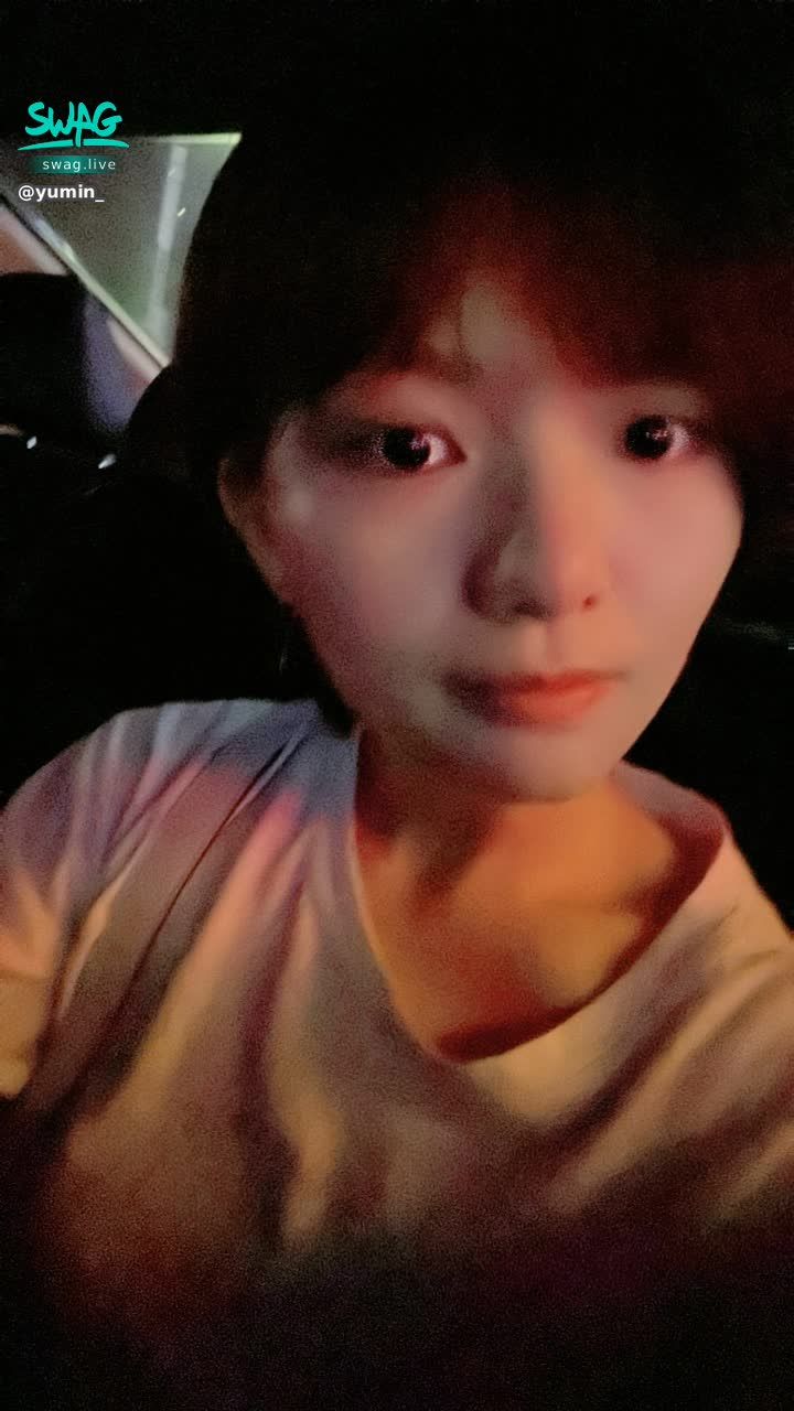 Babe2220分直播不見不散呦😘 Swag