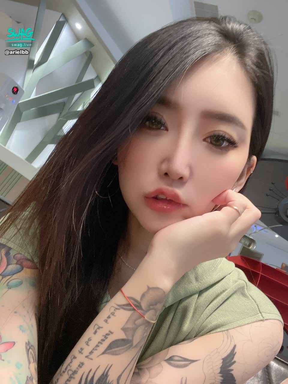 私訊我能讓你更了解我💋 Swag