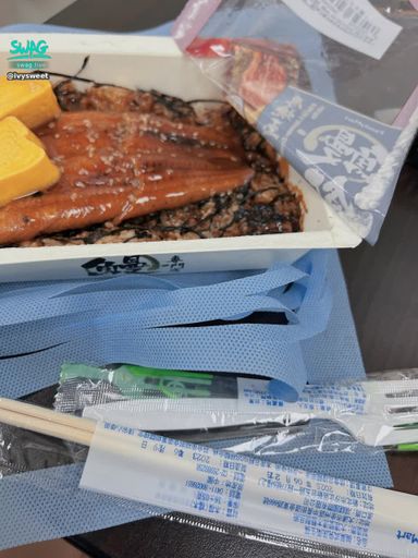 今天忙到現在才吃晚餐🥹你晚餐吃了什麼呢💛🧡🤔 Swag