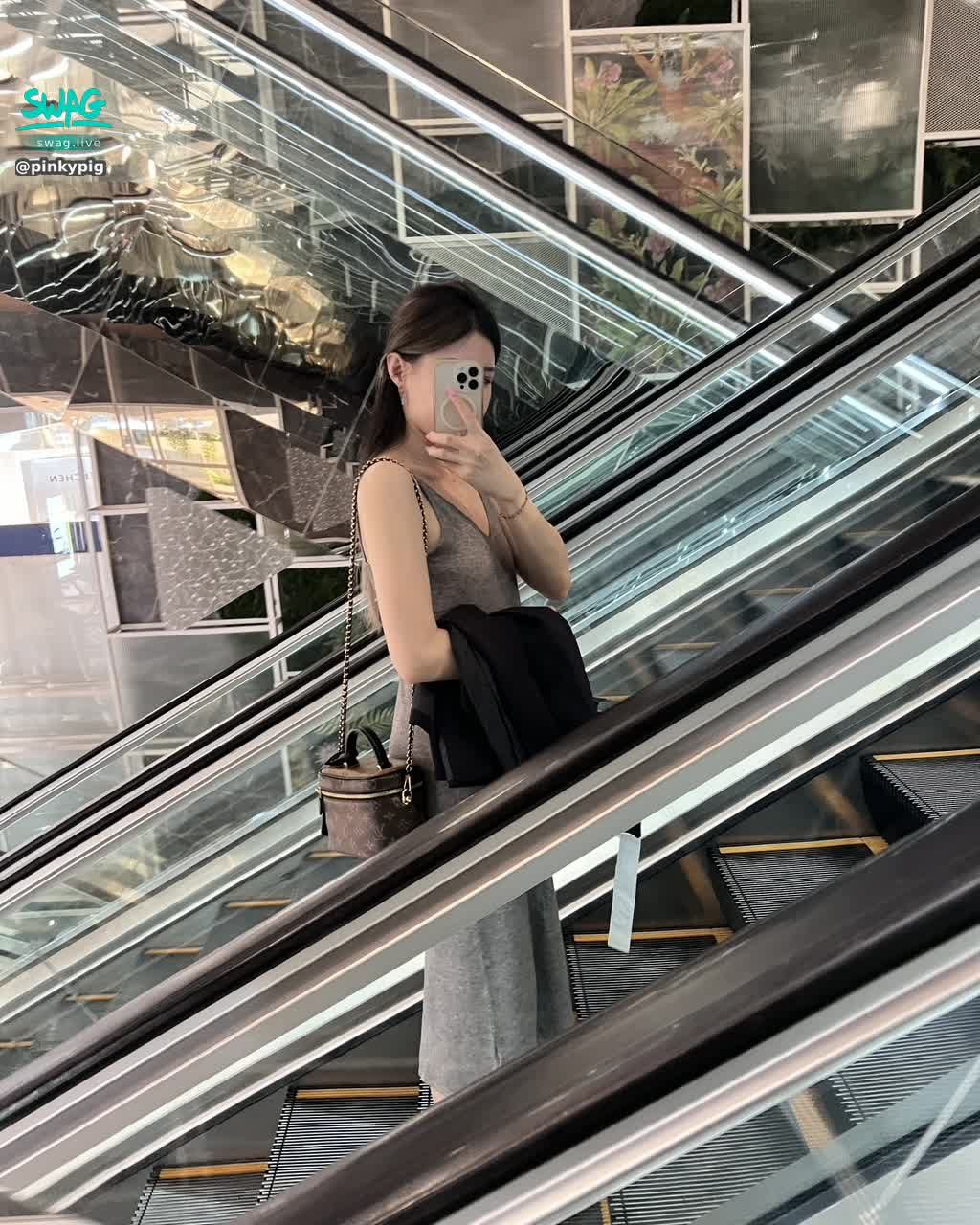 大熱天來吹涼涼🌀Babe | SWAG