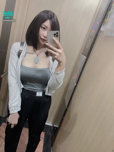 啊啊啊 我變瘦了 好開心😁! Swag