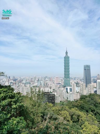今天跟爸媽來看風景,單身🐶很多年了,假如有另一伴一起走走踏青是不是會更好呢? Swag