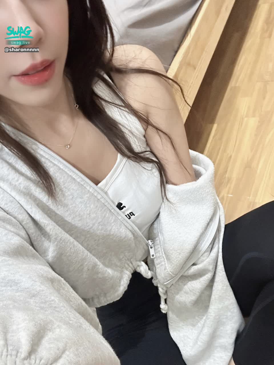 🐻預告🐻晚點上播唷😘💕 Swag