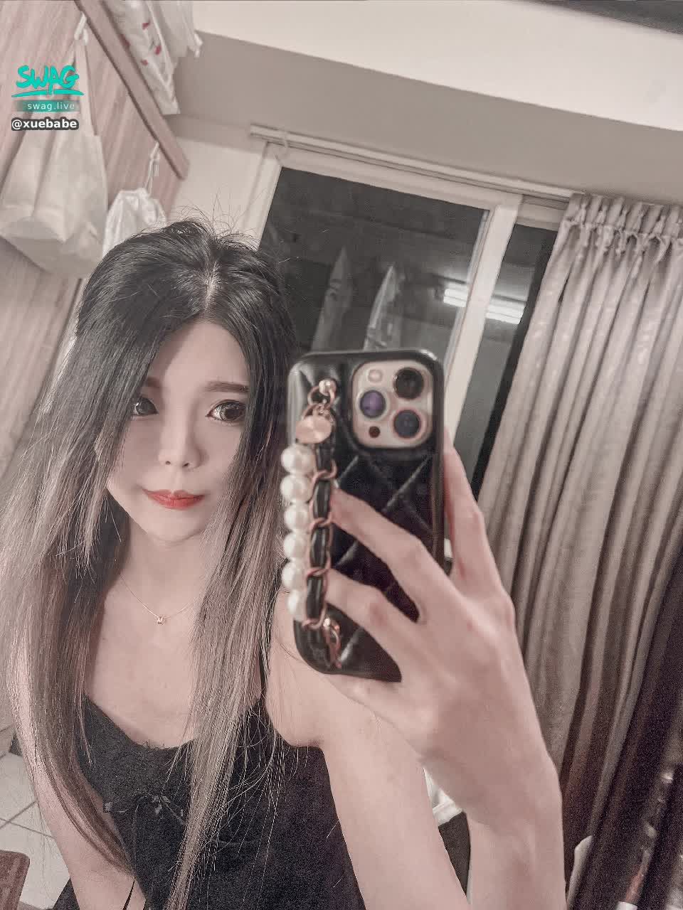 新年快樂🍾贈禮活動如下 Swag