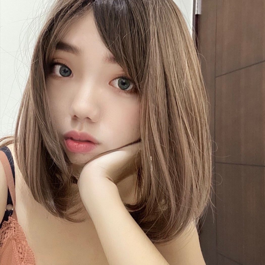 miiaa Livestream & Hot videos | SWAG