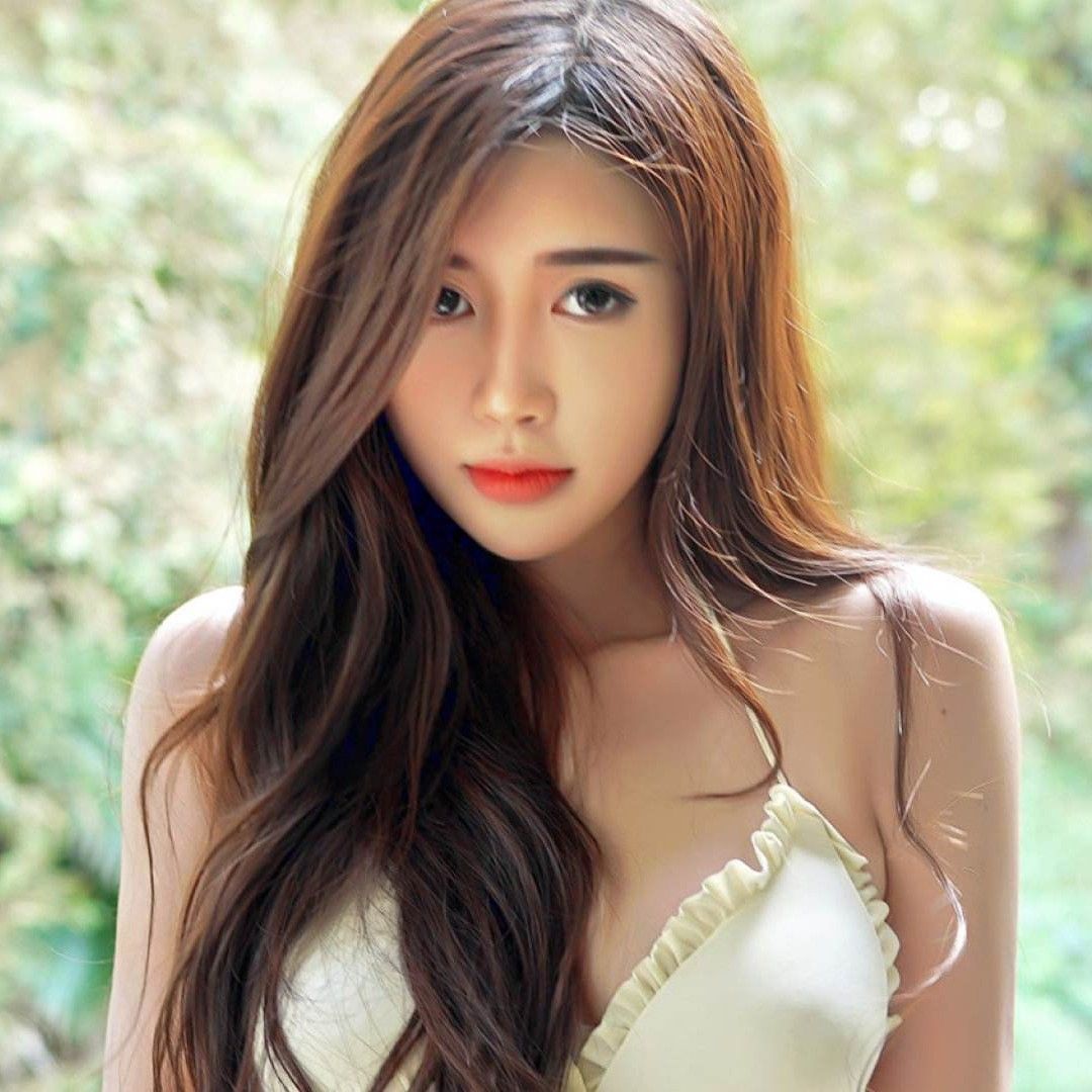 b******r Livestream & Hot videos | SWAG